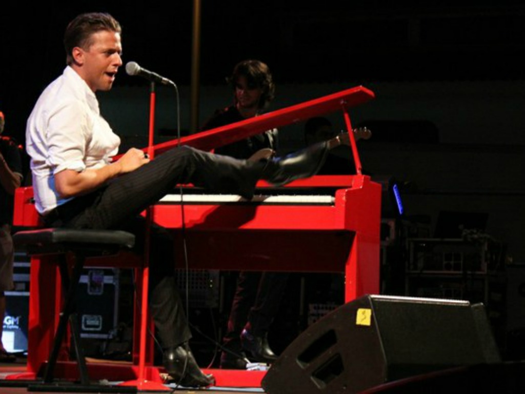 A Civitella del Tronto il pianista Matthew Lee, fenomeno italiano del ...