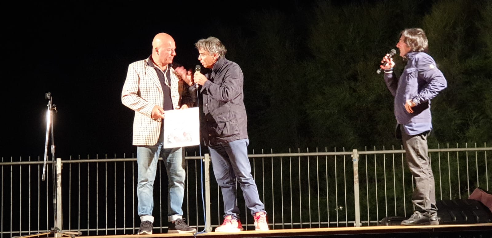 CabareTour 2020 a Grottammare, applausi e risate per Giovanni Cacioppo ...