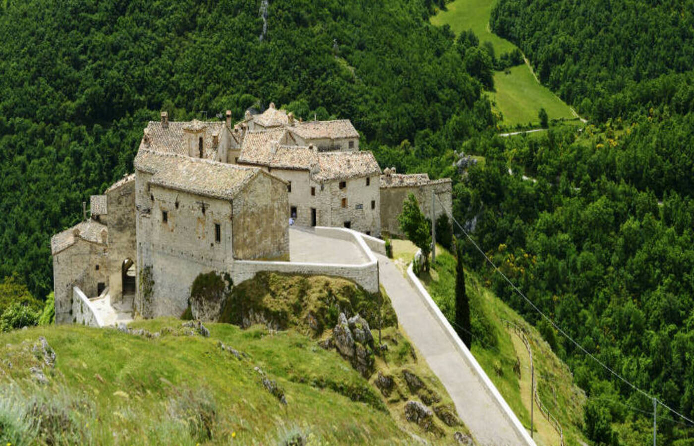 Un weekend per scoprire la bellezza di Elcito. Le feste medievali del ...