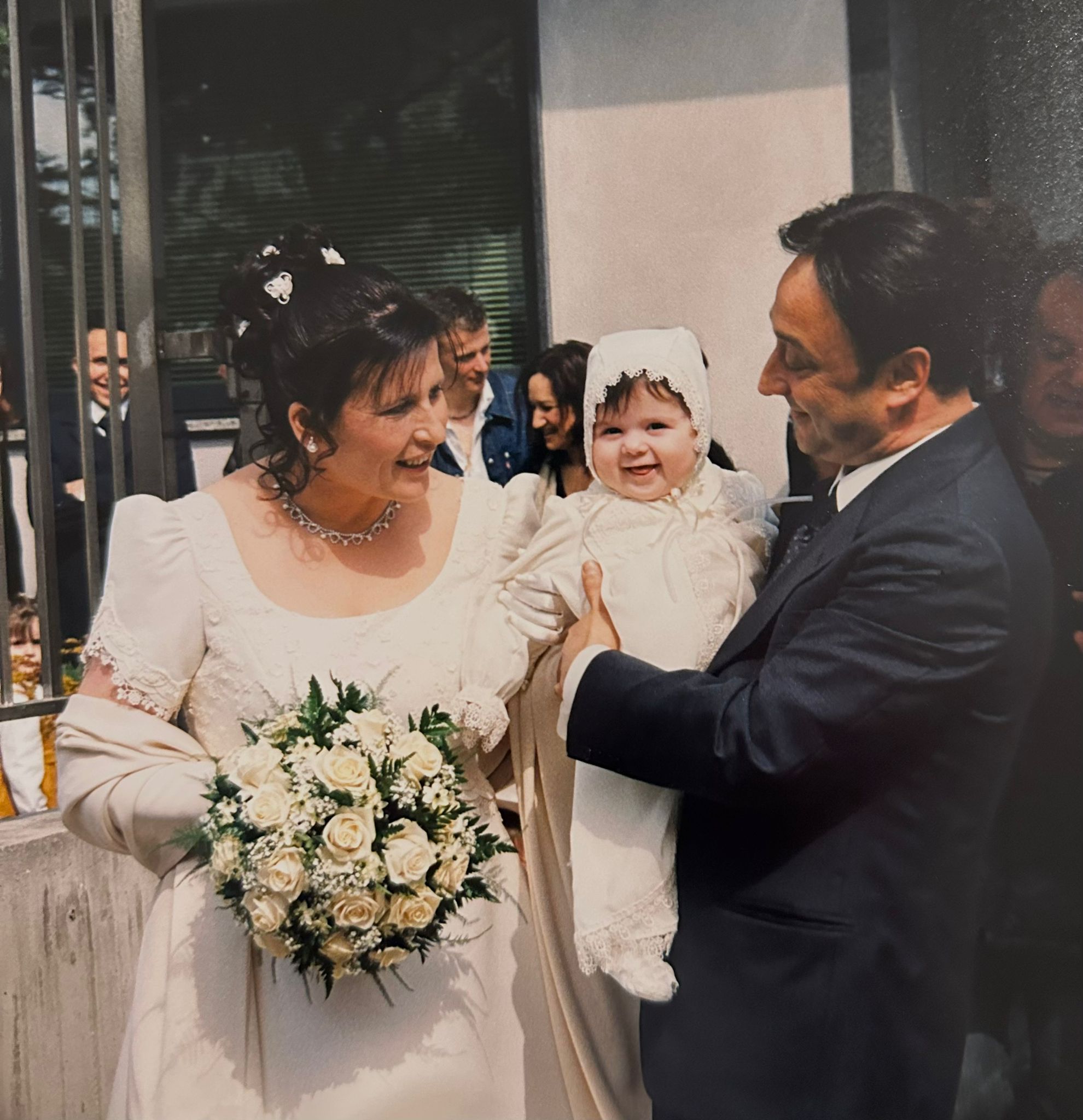 Valentina Gjini, una moglie e una mamma esemplare - Riviera Oggi