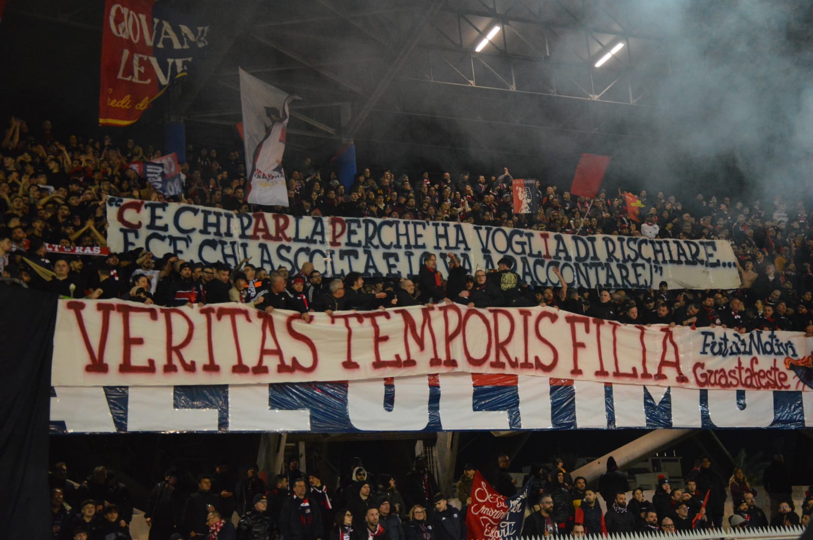 Samb-Ascoli, il derby degli sfottò prosegue: spuntano bare e necrologi ...
